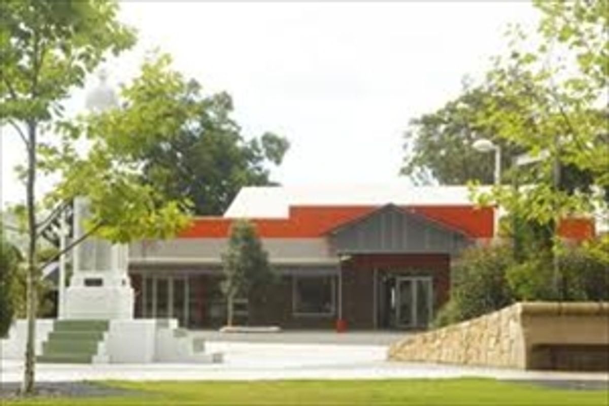 Crows Nest Community and RSL Hall - QTouring